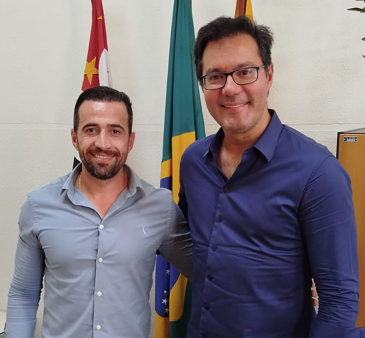 CAPIAU POLÍTICO - Jornal A Tribuna Piracicaba